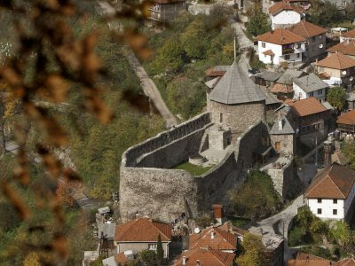 CASTLES IN BOSNIA: Vranduk Castle