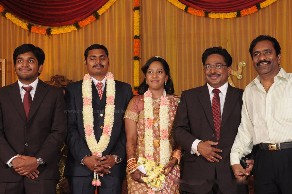 Actor Rajesh daughter wedding reception gallery