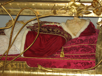 Lumpy World Tour: The Vatican