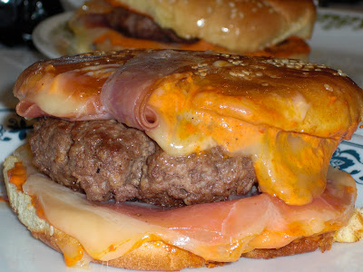 Fish Food Favorites: Bolo Burger