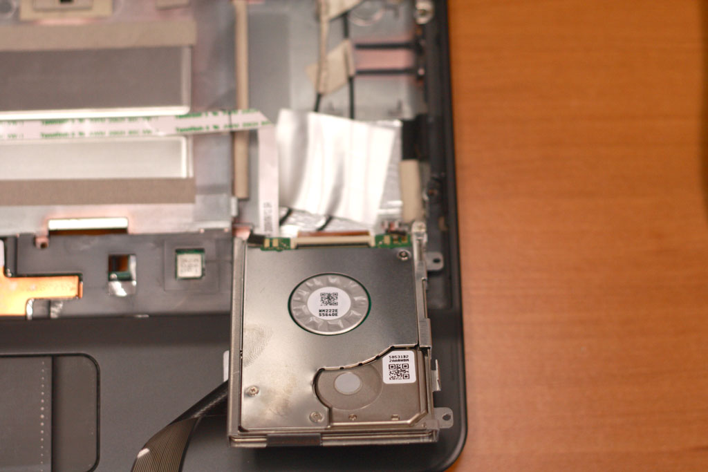 HP Mini 1000 (1151nr) Hard Drive How To ~ CE's Geekbook