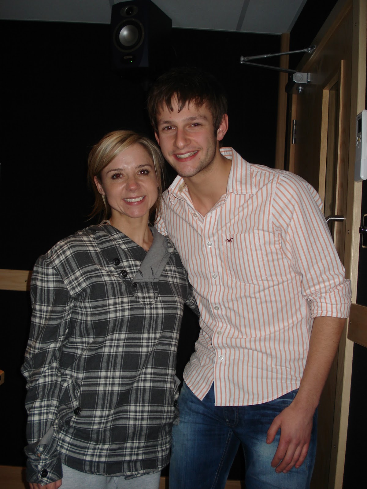 Lewis Mason Live: Sarah-Jane Honeywell Interview