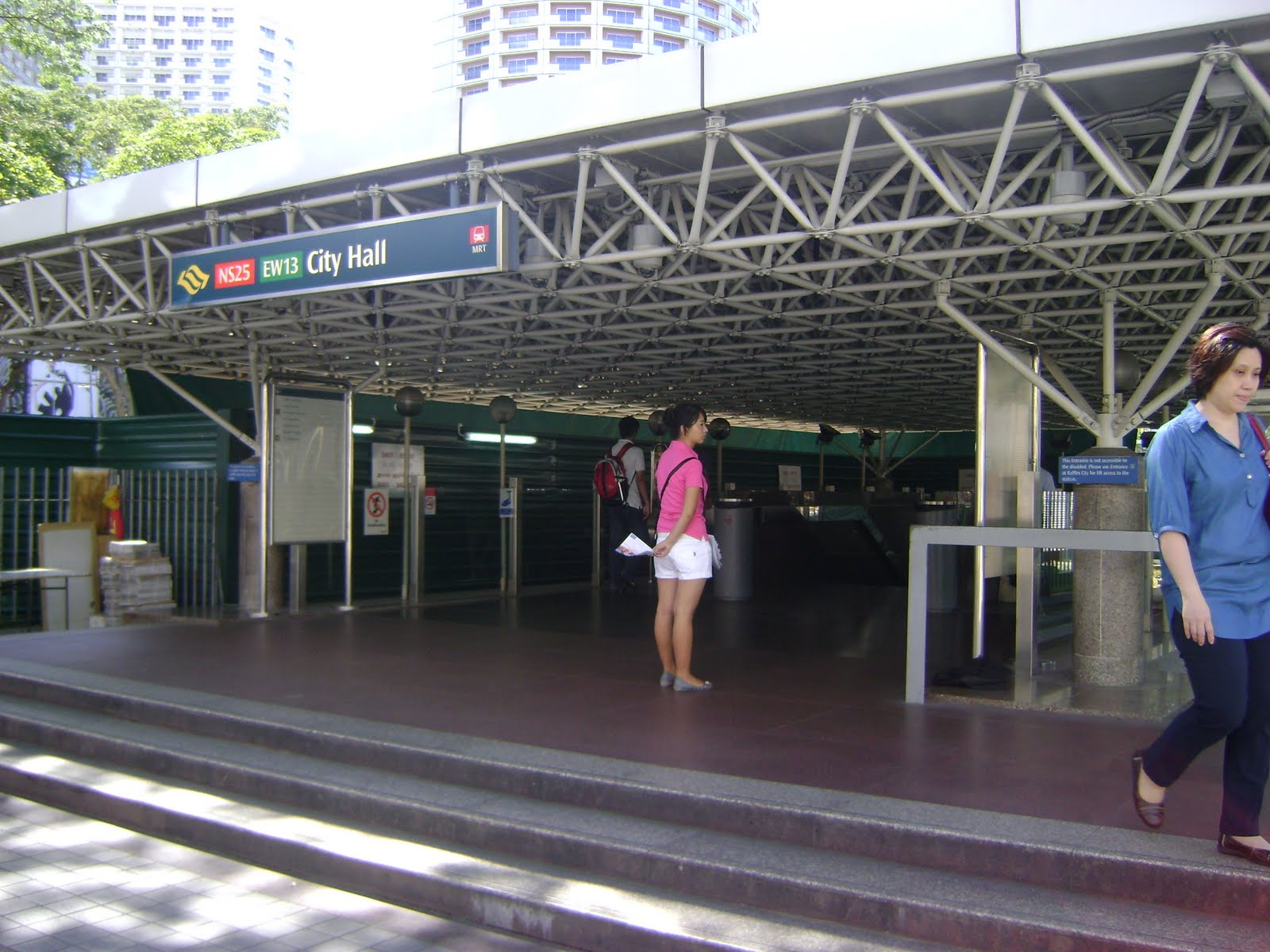 The Uragon Experience: Finding Marina Bay Sands