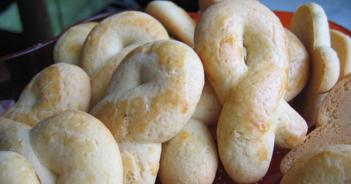 Fat and Happy Blog: Koolotie Cookies (Anise Orange Cookies)