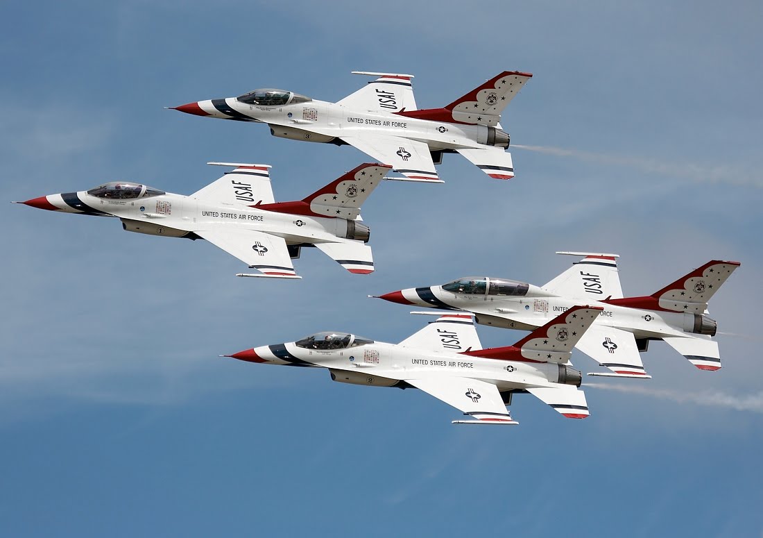 Aircraft Images: USAF Thunderbirds