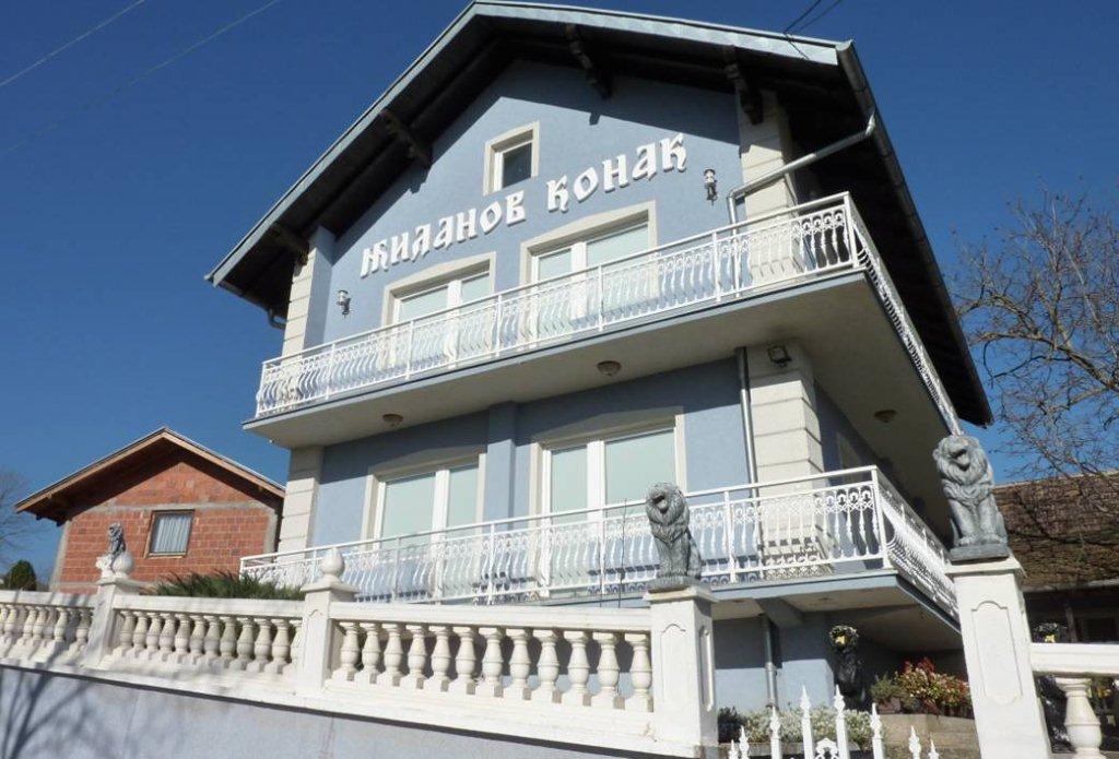 Putovanja, planinarenje i skijanje (Traveling, mountaineering and ...