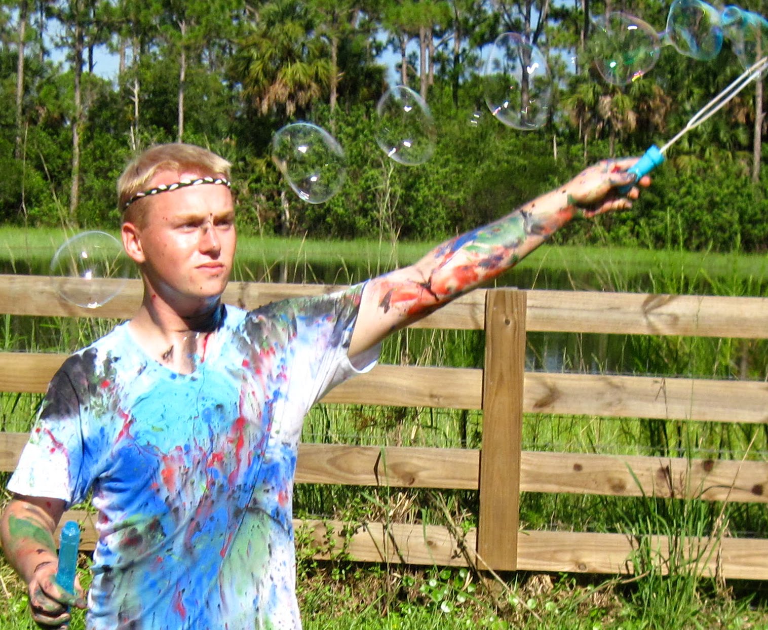 A He[art] for Passion: Paint Fight!