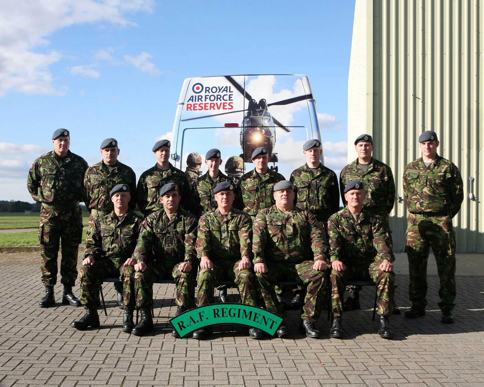 606 (Chiltern) Sqn: Per Ardua - 10 new members of the RAF Regiment