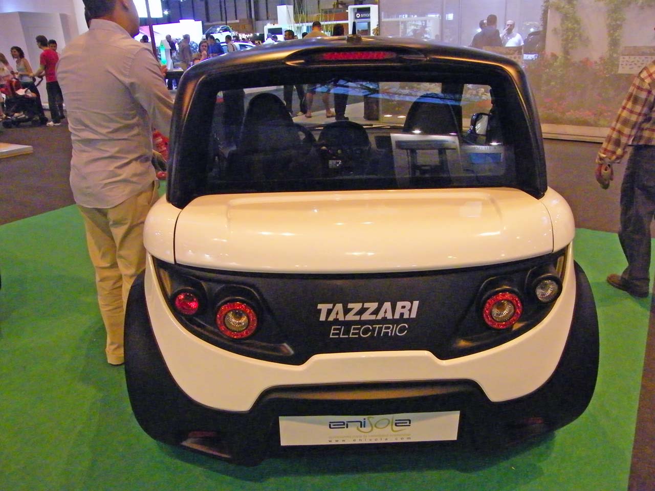 Prueba de Tazzari Zero, un deportivo eléctrico ya a la venta