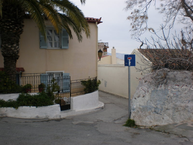 Saki's Travel Blog: Day 67 & 68 - Athens, Pagrati and Menidi