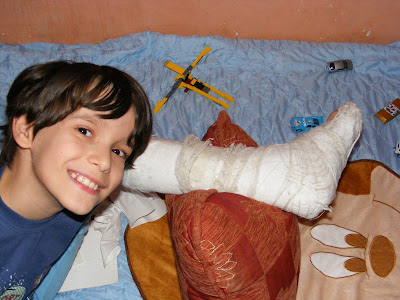 Vlad Andrei: Cu un picior in... atela gipsata