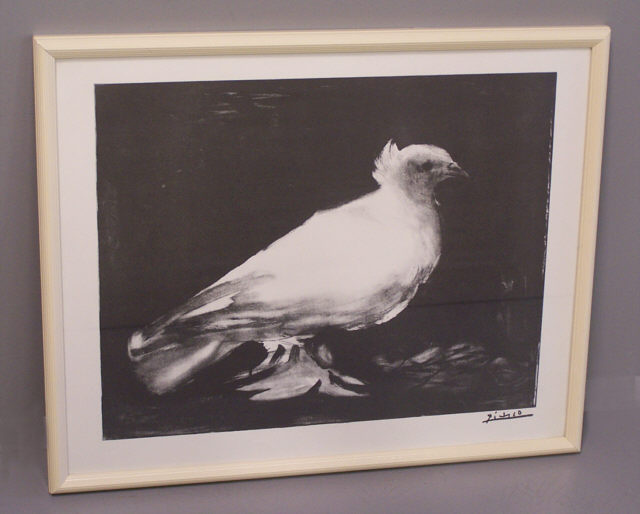 Lithography: Pablo Picasso lithograph of Dove 1969