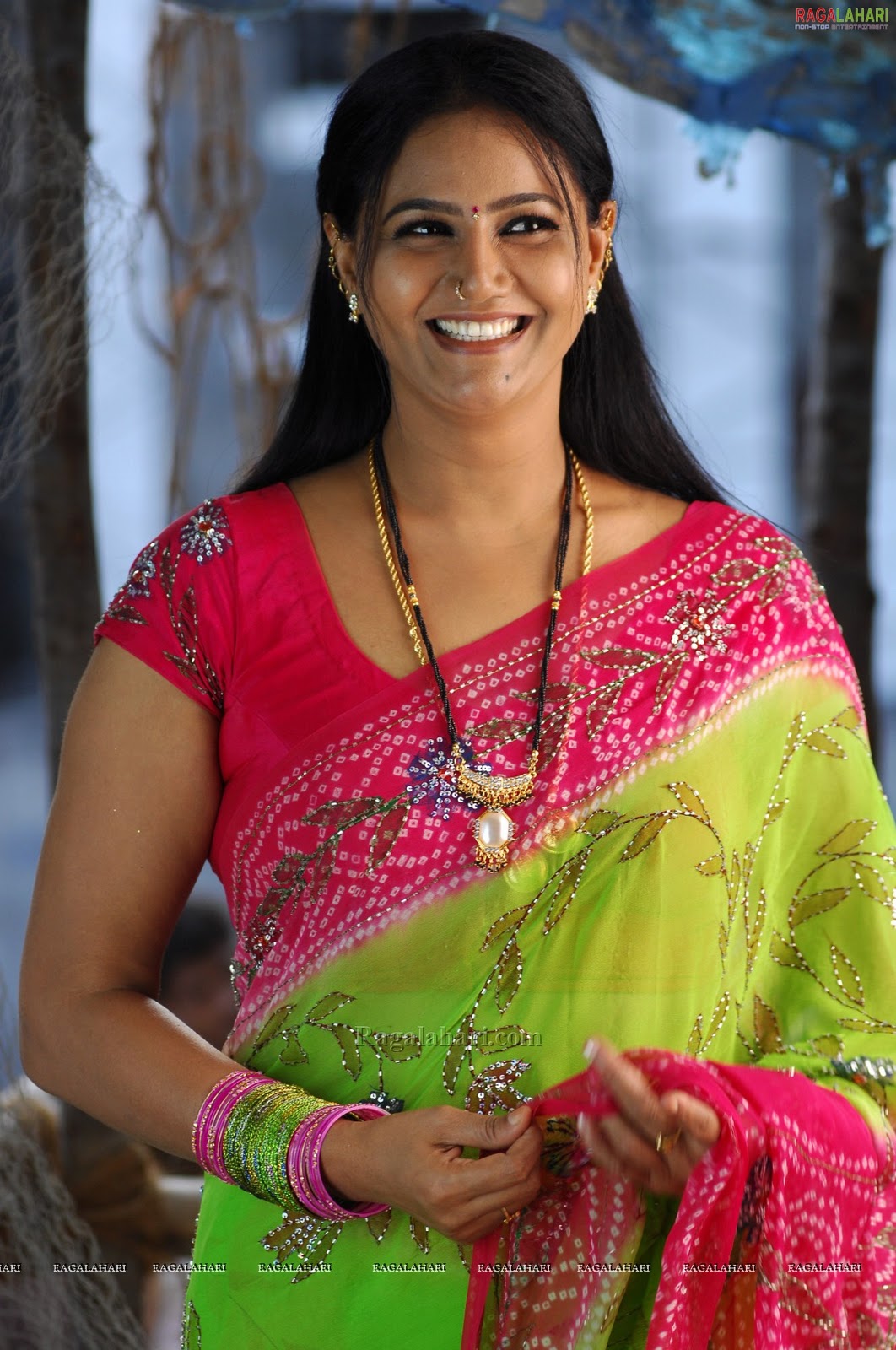 Lady Artists Photo Gallery: Raksha @ Rani