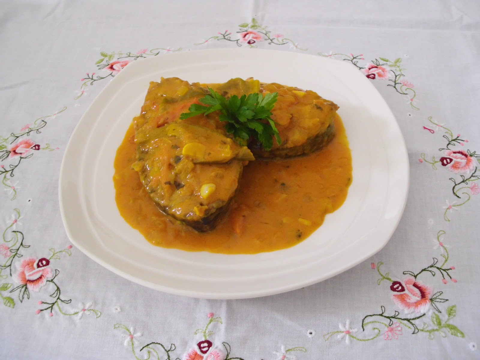 Delicious/La cocina de Carmen: PESCADO AL COCO