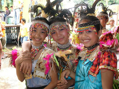 Scraps of Mama: Talulot Festival