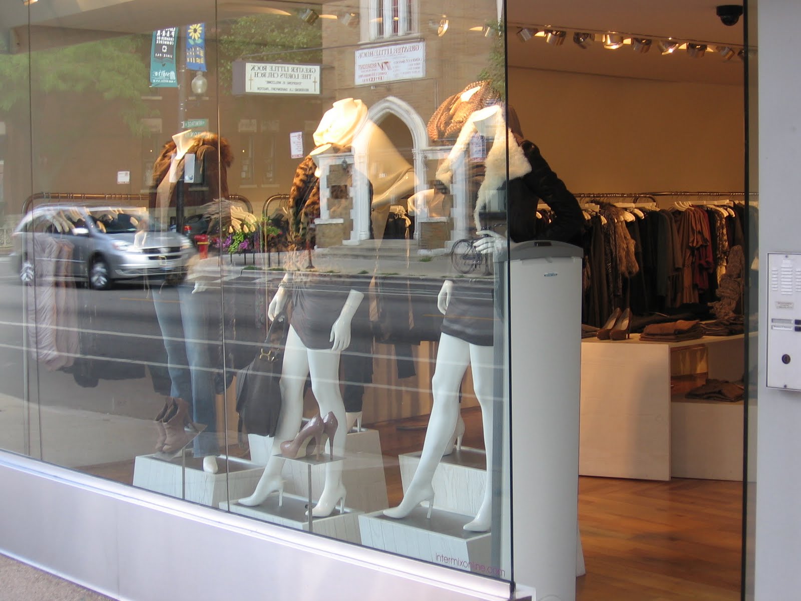 The Chicago Real Estate Local: Lincoln Park's style conscious flock to ...