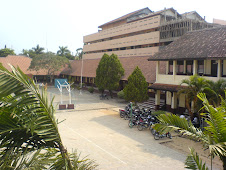 The Only: About Smansa