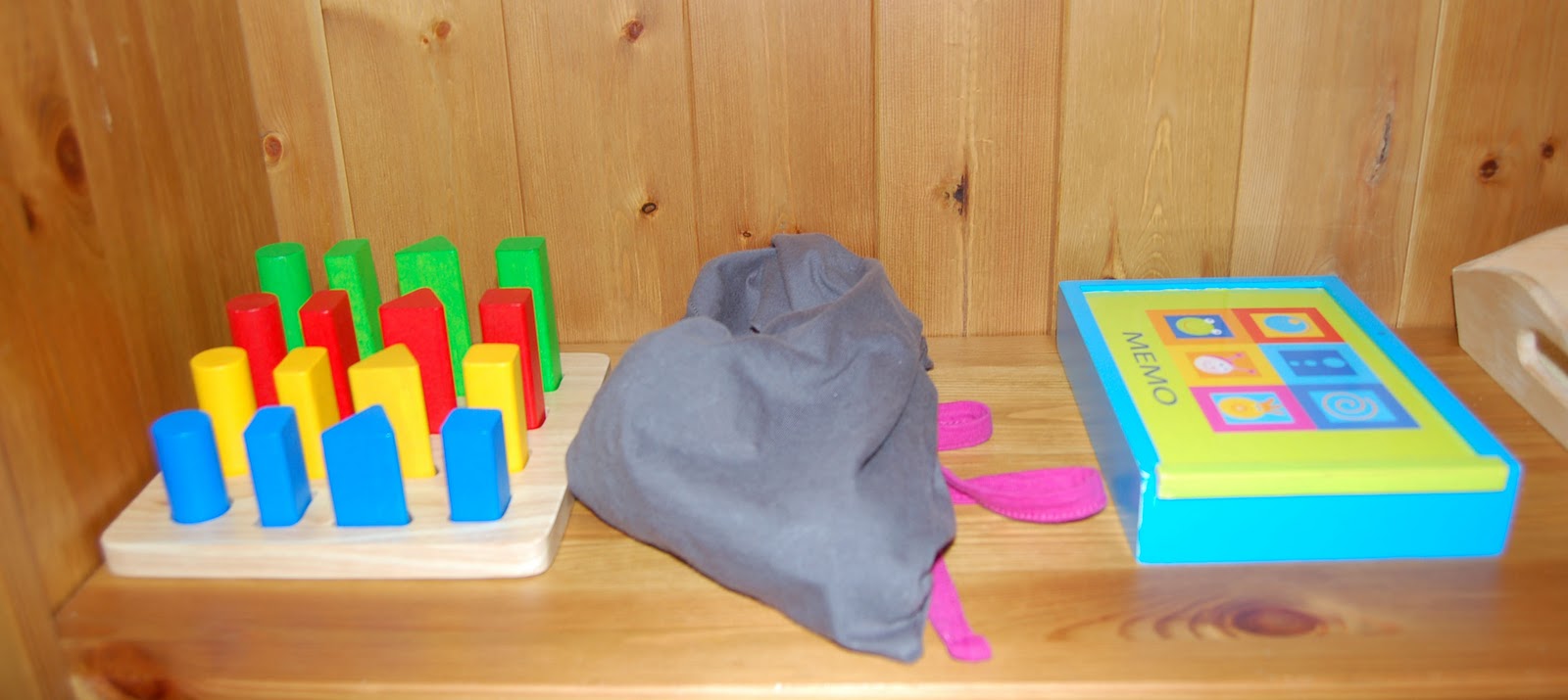 Trois dans le petit nid: Matériel Nido, Sensoriel, Vie pratique : petit ...