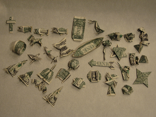 Design. Thoughts. Life.: Money origami art by Won Park.