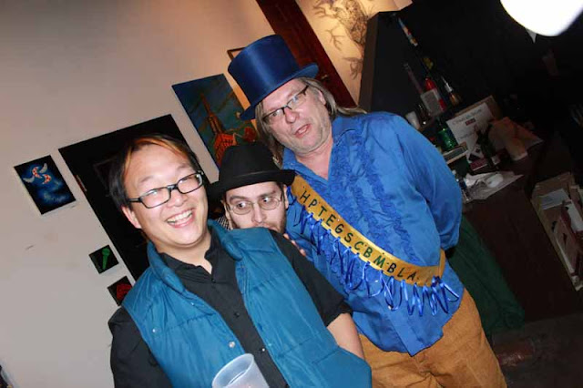 Alex Chiu the Artist.: Cannibal Flower at the New Puppy Gallery