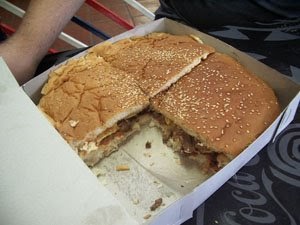 The Chronicles of Nandrew: Yankys: burgers from gargantualand