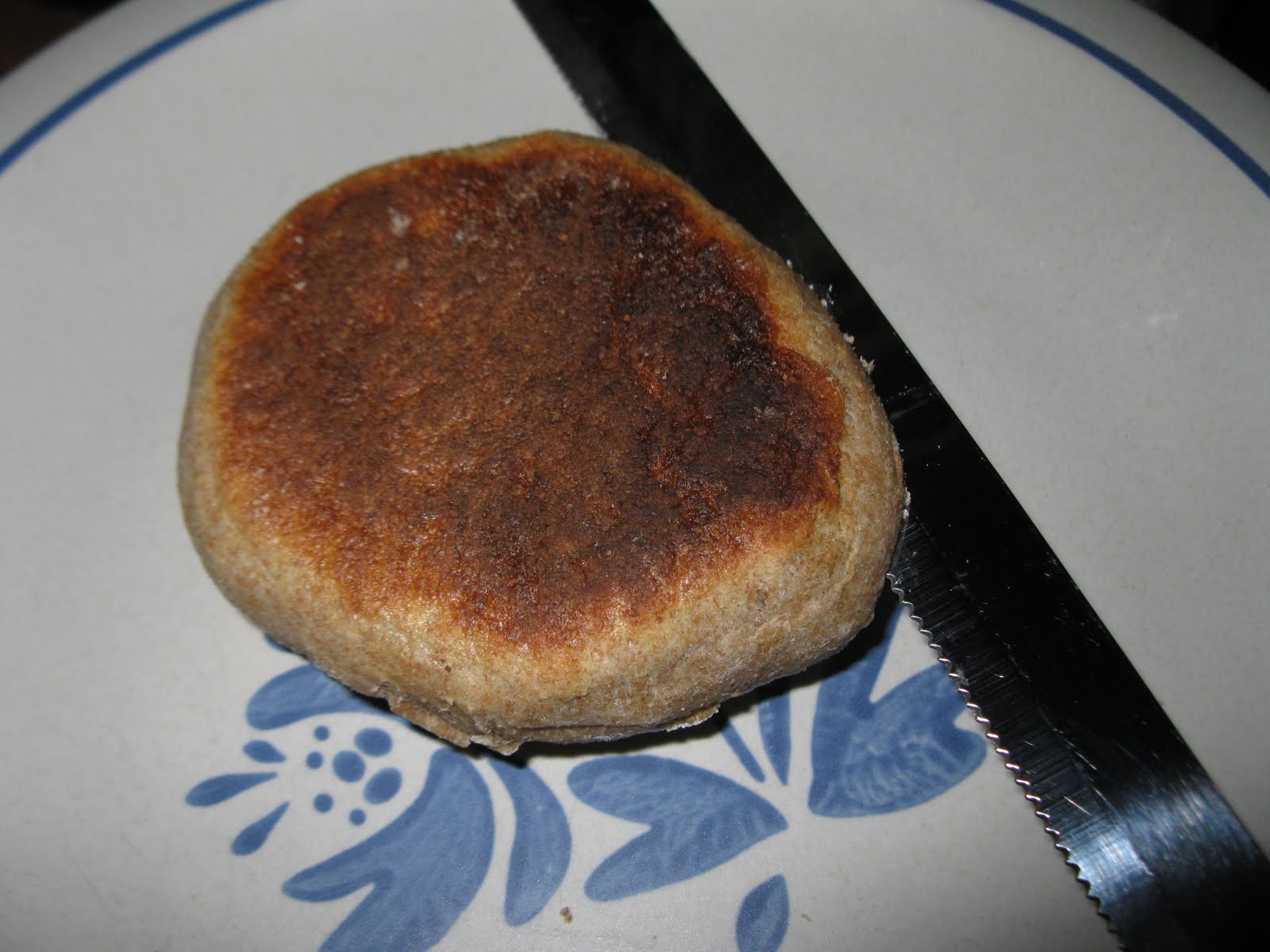Simply Homemaking: How to Slice an English Muffin
