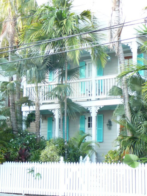 FOCAL POINT STYLING: KEY WEST: COLOR BLOCKS BLUE BY YOU