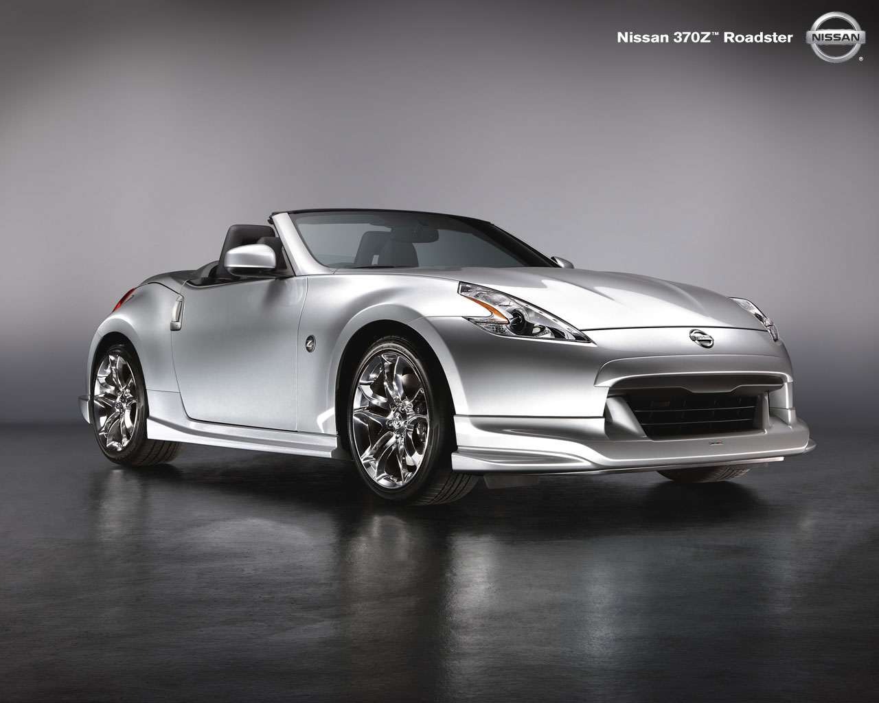 CarChic[汽车宝贝]: 2010 Nissan 350Z Roadster