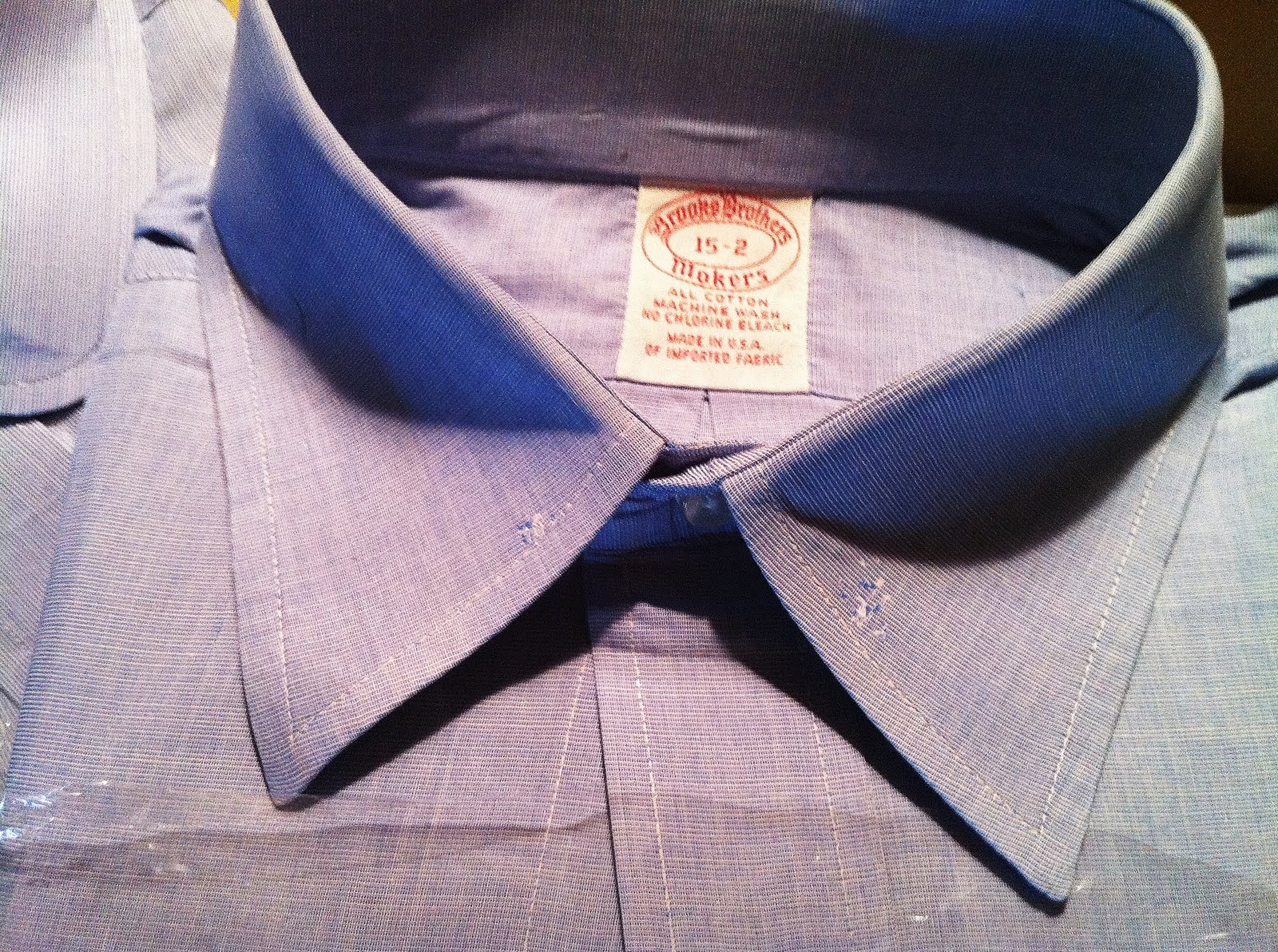 Maxminimus: The Pinned vs. Clipped Collar: A Protracted Discourse