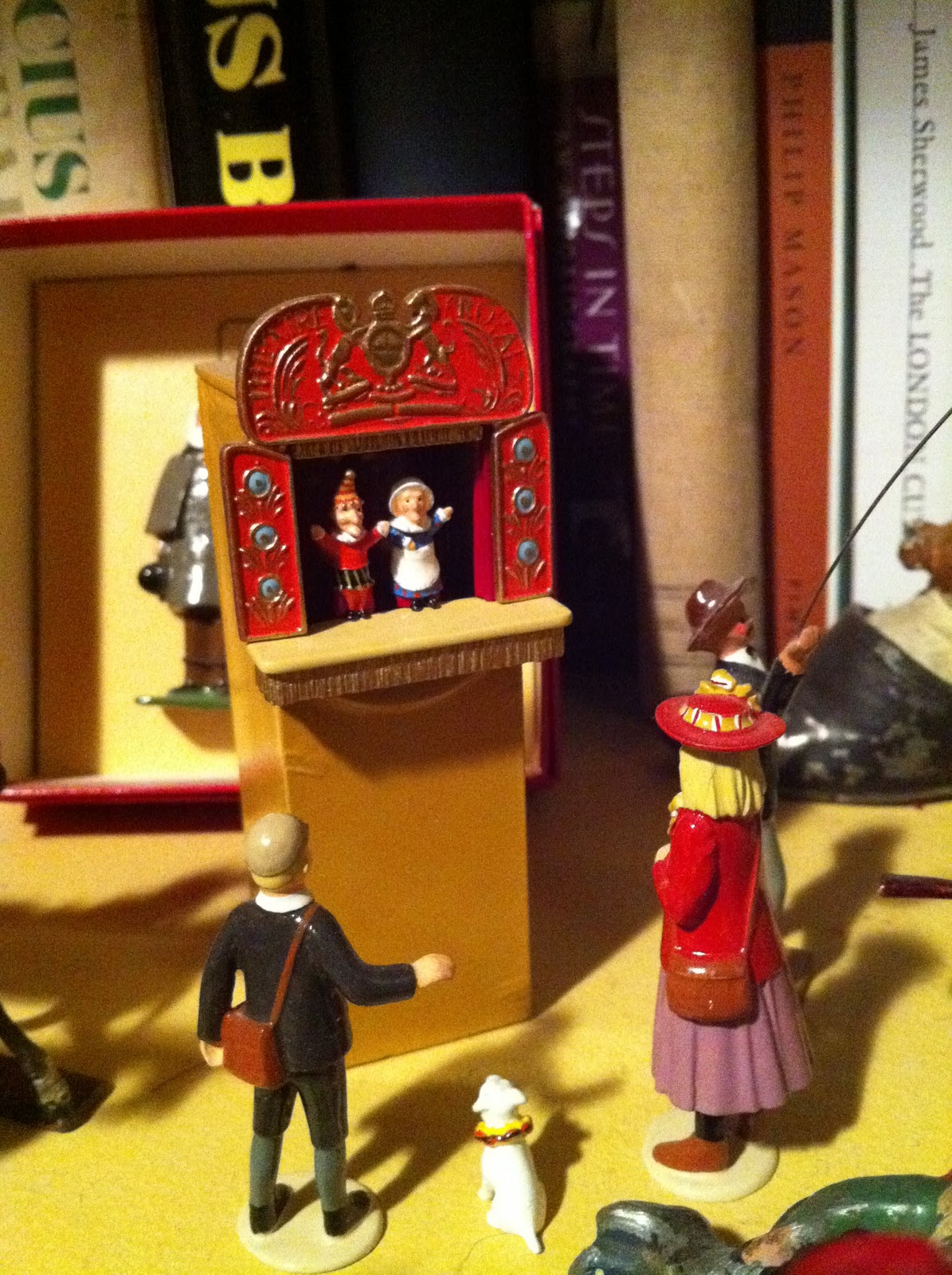 Maxminimus: F. Scott Fitzgerald: Lead Soldiers and Shirts