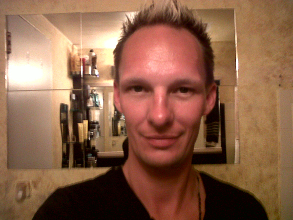 **Warning Con-Artist Alert** Craig Douglas Raymond..Craig Reymond ...