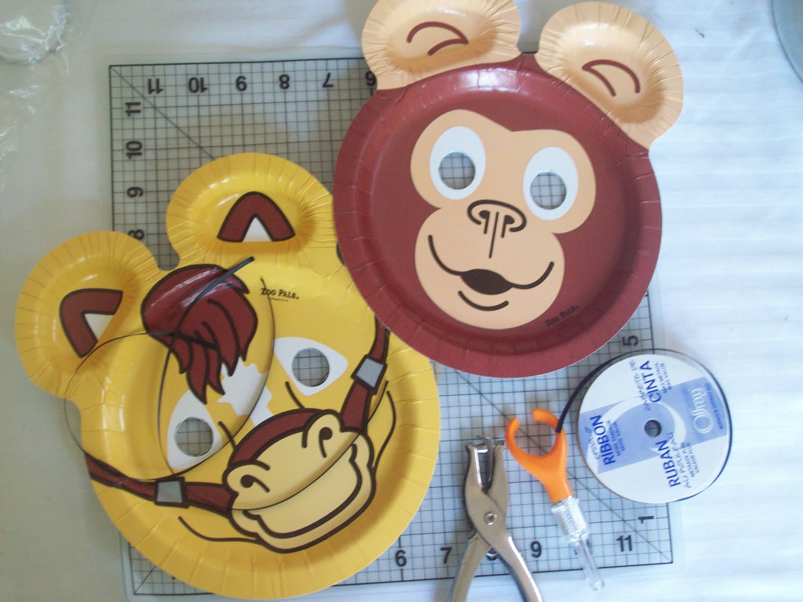 lizard & ladybug: hoot hoot Zoo Pals....ribbit ribbit Zoo Pals