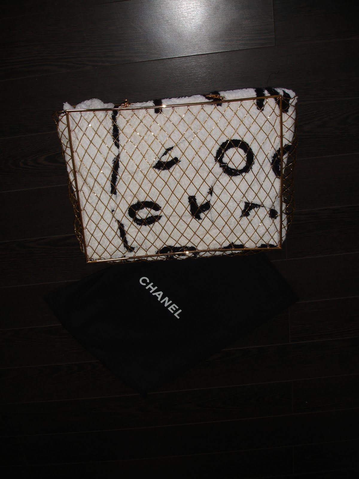 Coco Kiosk: Geanta plaja Chanel, cu prosop. Originala. Franta. Noua ...