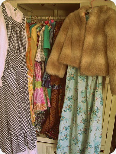 Vintage Vixen: A Rockstar Lifestyle On A Rockbottom Budget