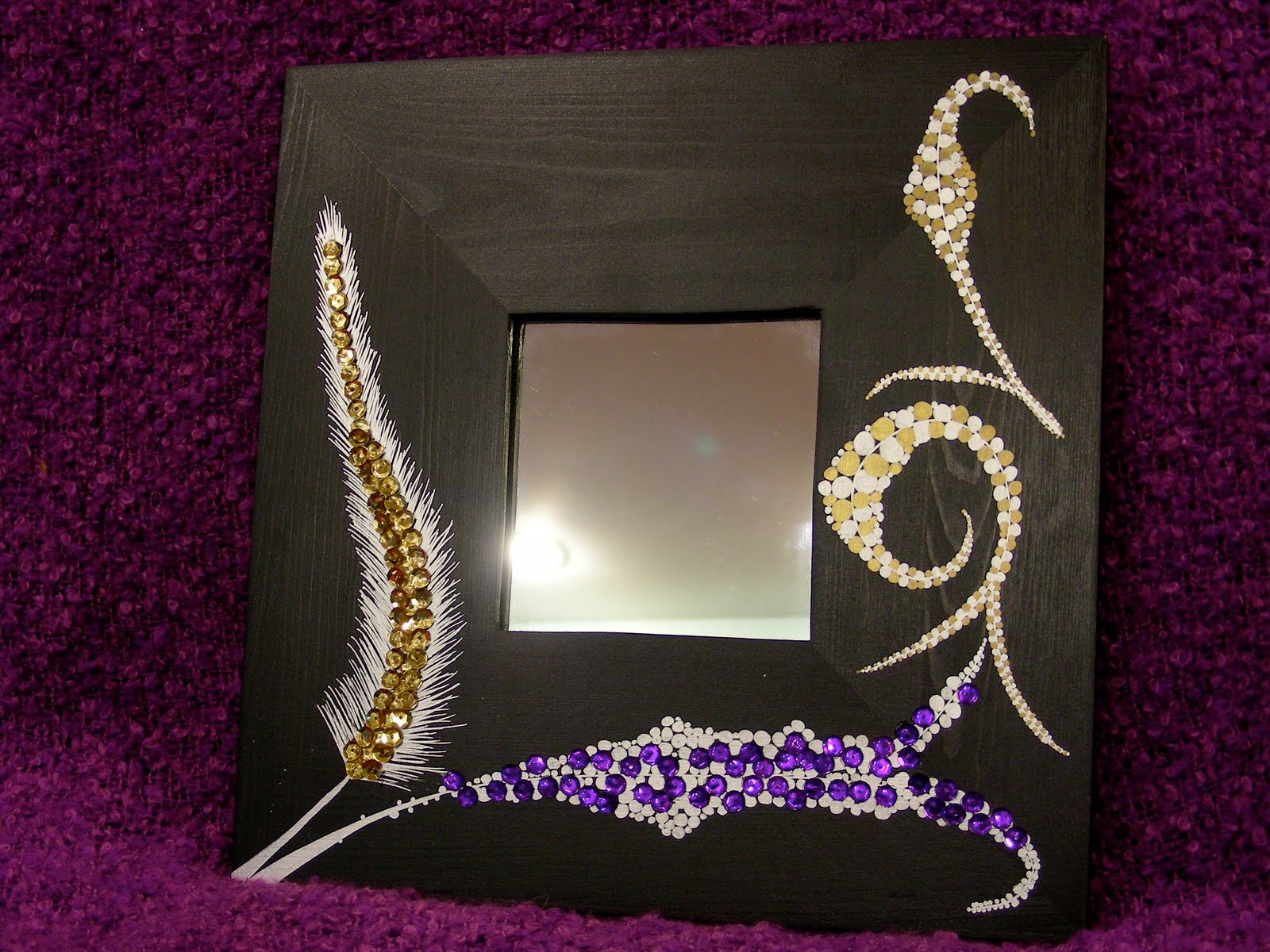 acCENTS by design 2 Q: Mirror frames - Feathers Collection