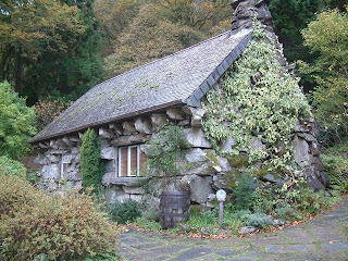 Dry Stone Walling: Dry stone house