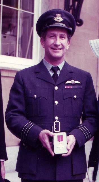 Memorial for Robert Warwick: RAF Career