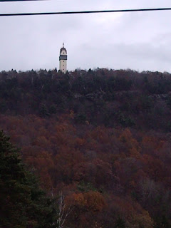Vampir Metrou Blog: The historic Heublein Tower in Simsbury, Connecticut