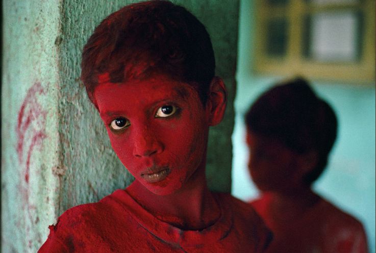 House Designs School: Journalist's photography of Steve McCurry
