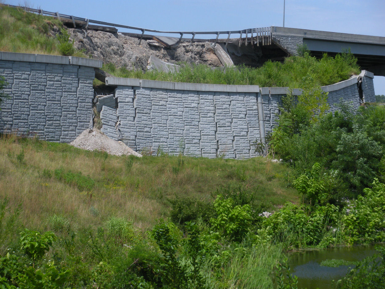 Capt. Spaulding's World: CSW Photos - Video of I-470 - Grandview ...