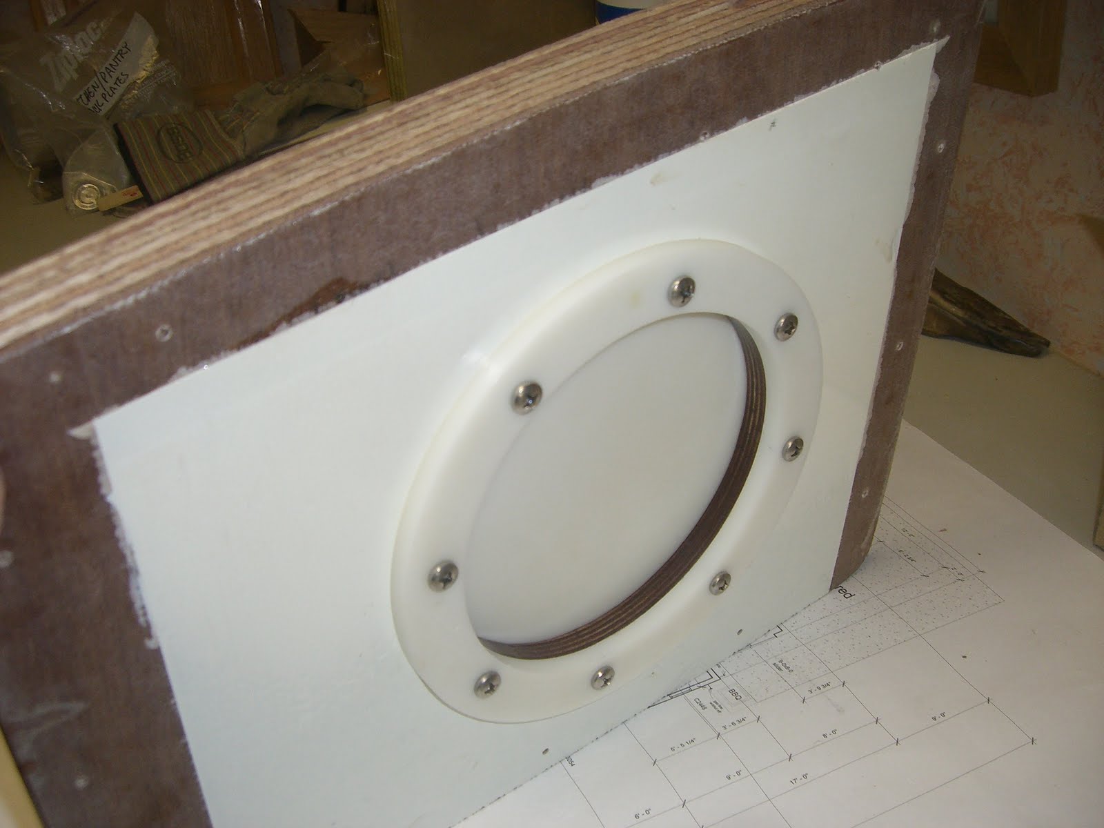 Building a NorthSea 29: Integral Tanks and Floor