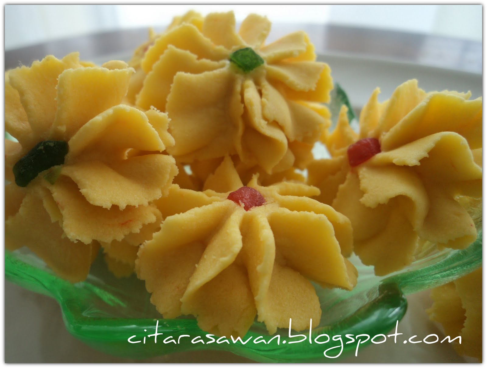 Dahlia Cookies / Biskut Bunga Dahlia ~ Resepi Terbaik