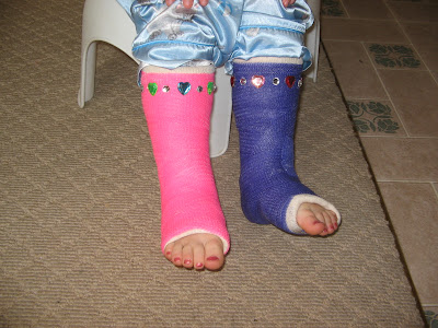 In Moments Like These...: The Cast Lady.....