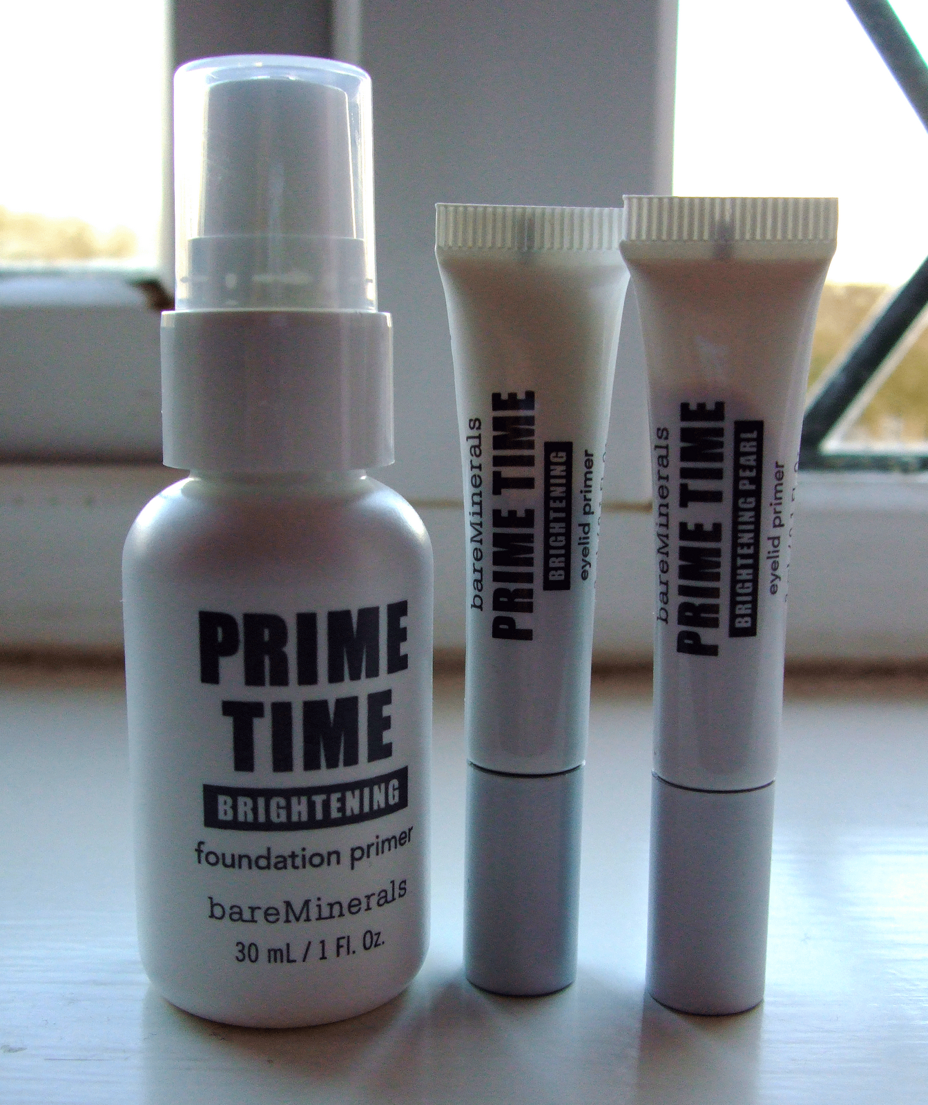Jade-Emma: Bare Minerals Prime Time Brightening Primer
