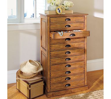 Green & Gardenia: simple & inspiring: Shelby Accessory Tower