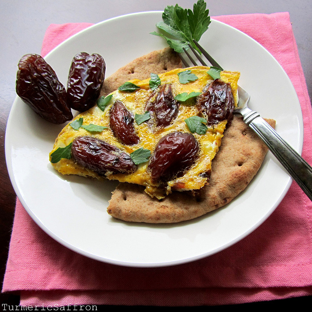 Turmeric & Saffron: Omelette Khorma & Asal - Date & Honey Omelette