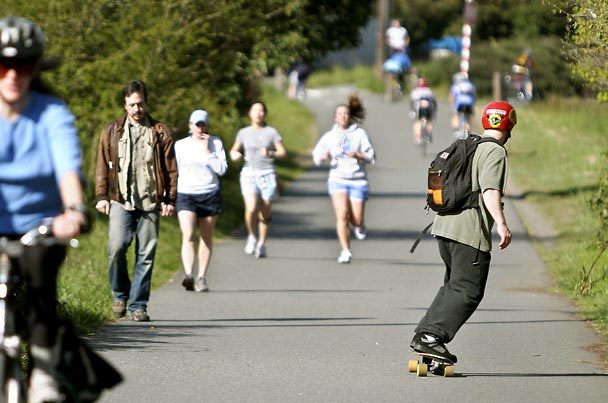 Yo Eddy !!: Longboard Commute