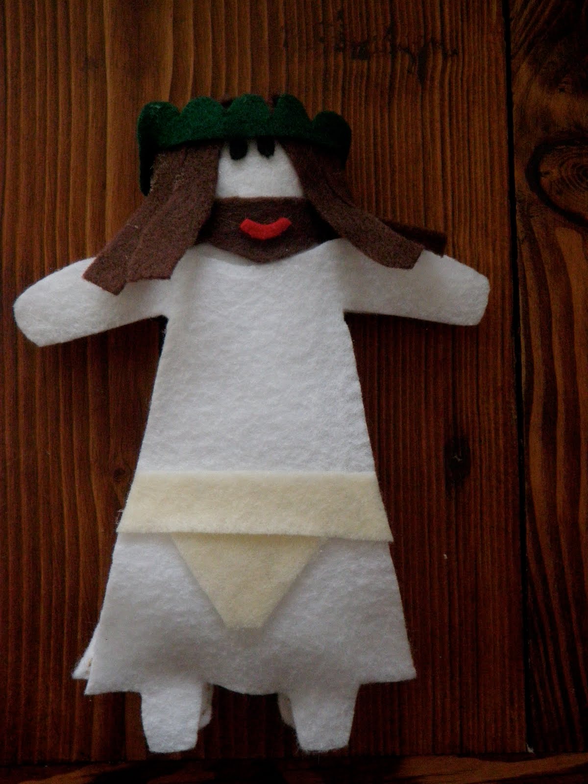 School Time Adventures: Clothes for felt Jesus Doll