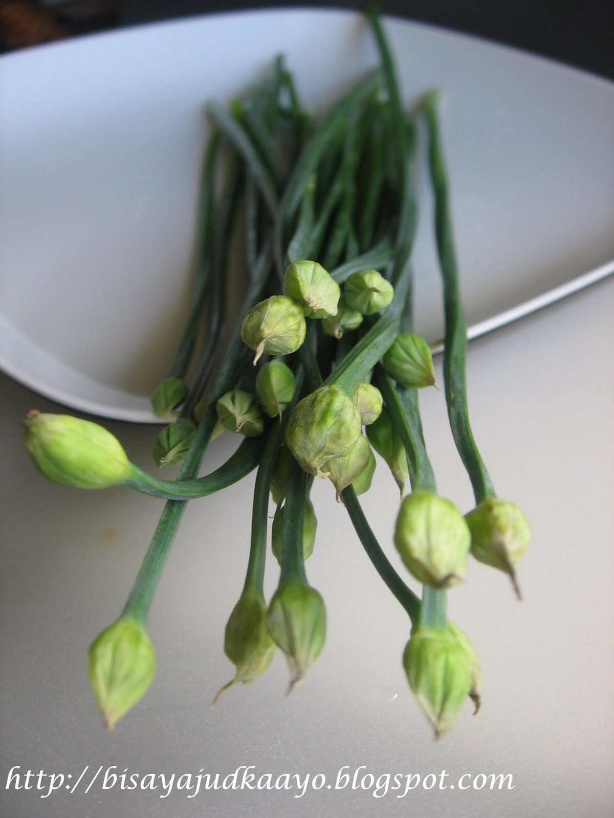 Inato lang Filipino Cuisine and More: NIRA ITAME (STIR FRY CHIVES)