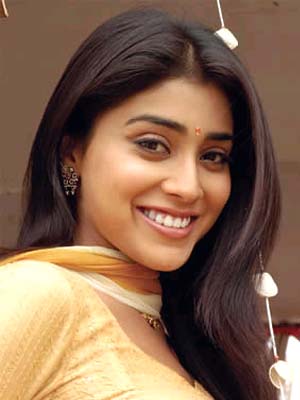 moutyerwew: Shreya Saran Biography